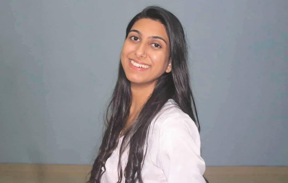 English Poem | Let me stay here! | Muskan Pandey - Offline Thinker
